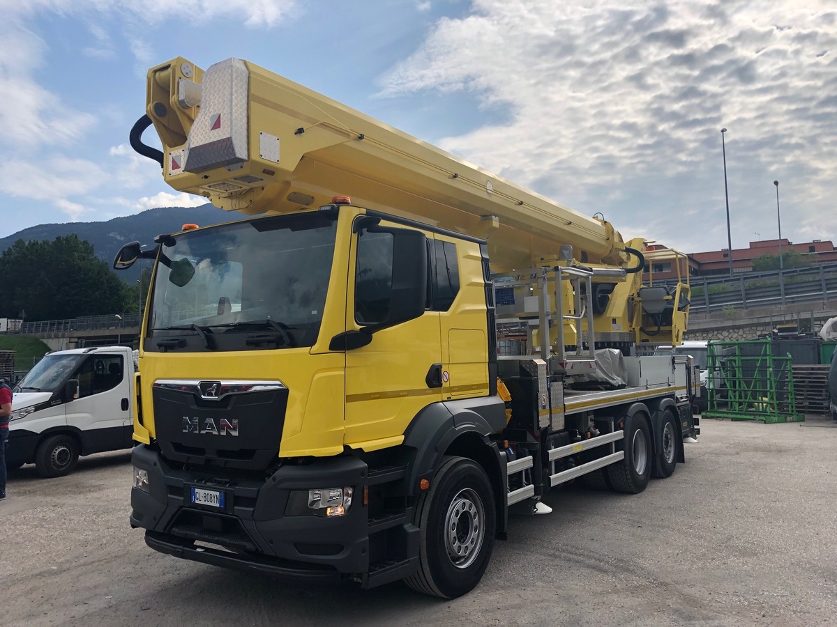 Jumbo Palfinger P480 - 4 Machines